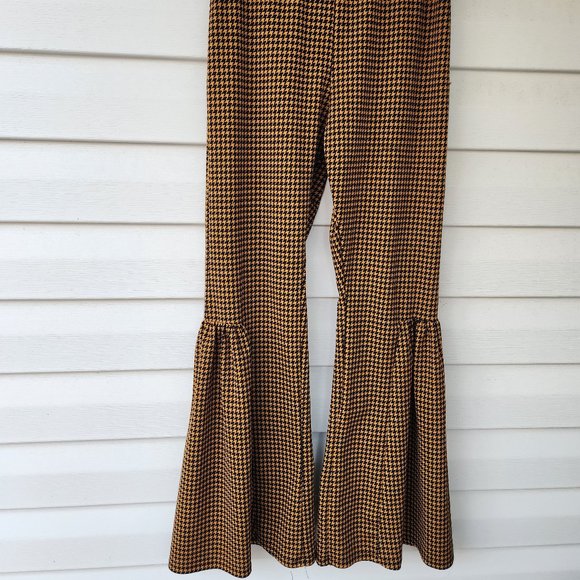vamp | Pants & Jumpsuits | Yellow Houndstooth Flare Pants L | Poshmark